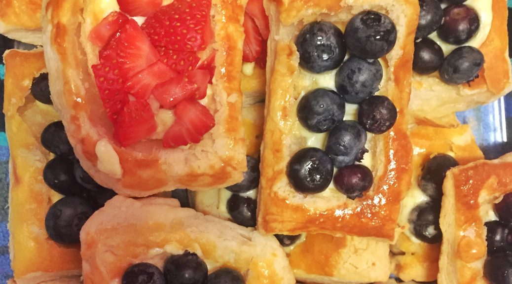 Berry Puff Pastry Tarts – Katya's Kitchen